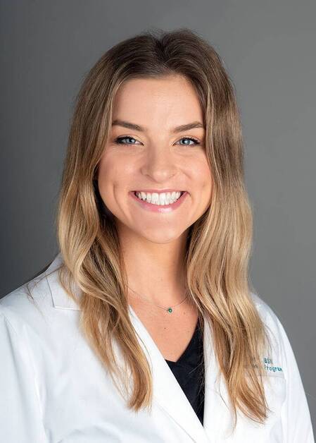 Madison Perry, CRNA | Anesthesiology | Atrium Health